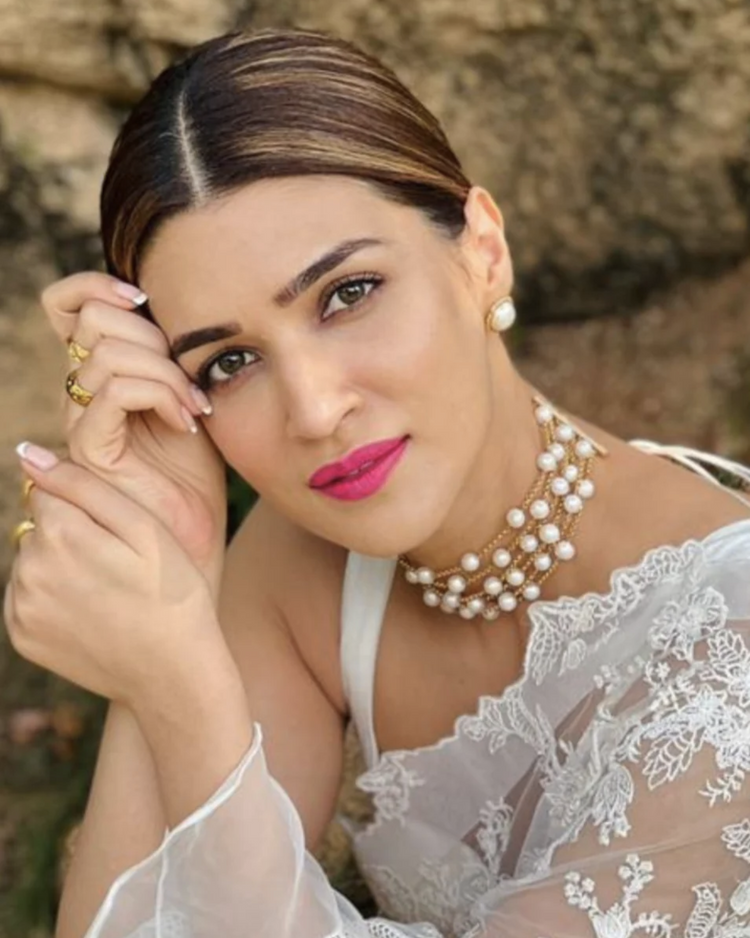 Anaash - Handcrafted Pearl Jewellery
